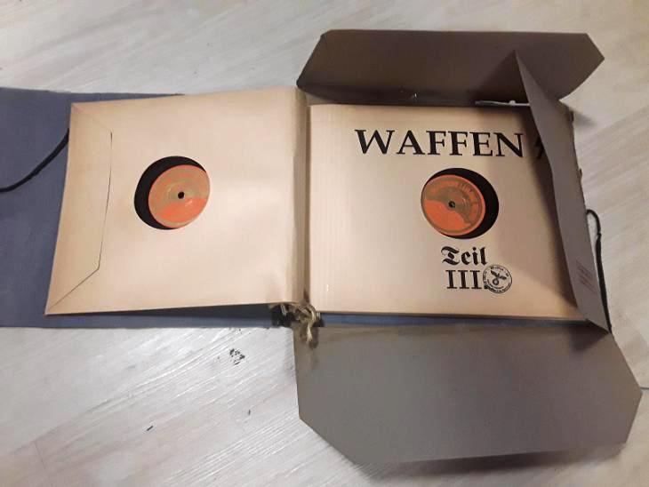 WW2 German Nazi Waffen SS set of records - gramophones from the Prague ...