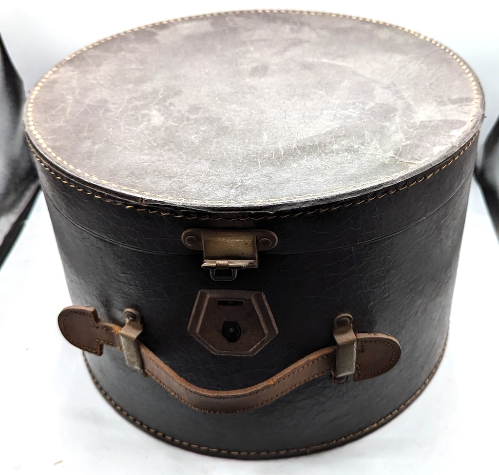 AMAZING WAFFEN SS TOTENKOPF OFFICER VISOR CAP with original case of issue