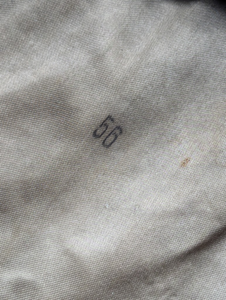 AMAZING WAFFEN SS TOTENKOPF OFFICER VISOR CAP with original case of issue