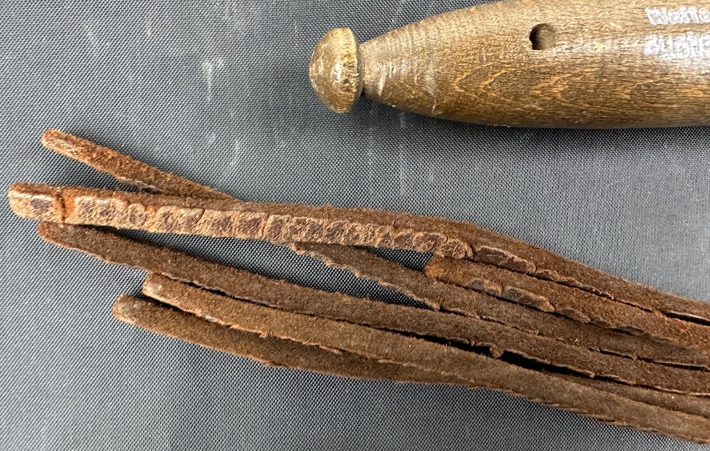 concentration camp BUCHENWALD Waffen SS KAPO Jew Jewish marked whip ...