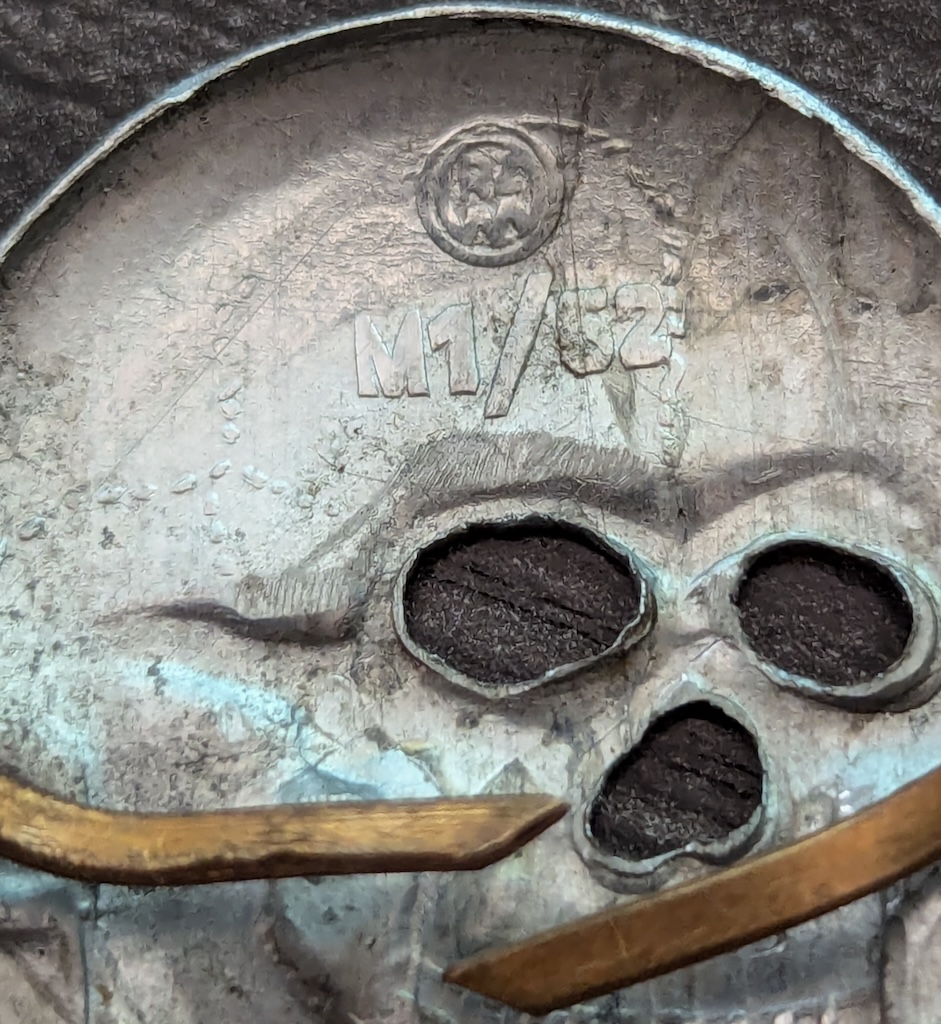 Waffen SS metal skull insigna for VISOR CAP RZM M1/52 Totenkopf TK