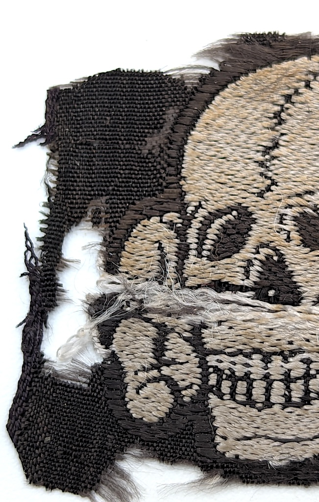 WAFFEN SS TOTENKOPF cloth SKULL insigna for M43 Overseas SS caps SCARCE