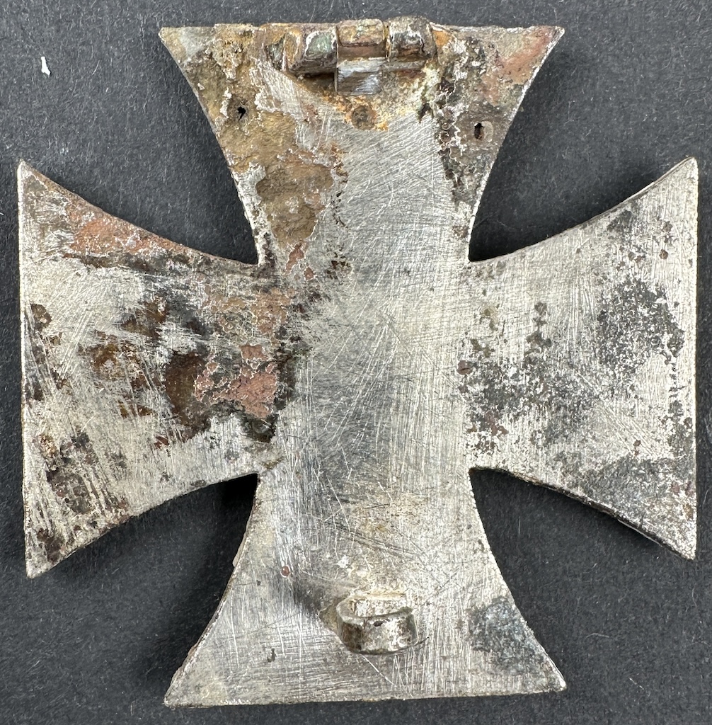 WW2 German Nazi IRON CROSS 1st class medal award battlefield found relic