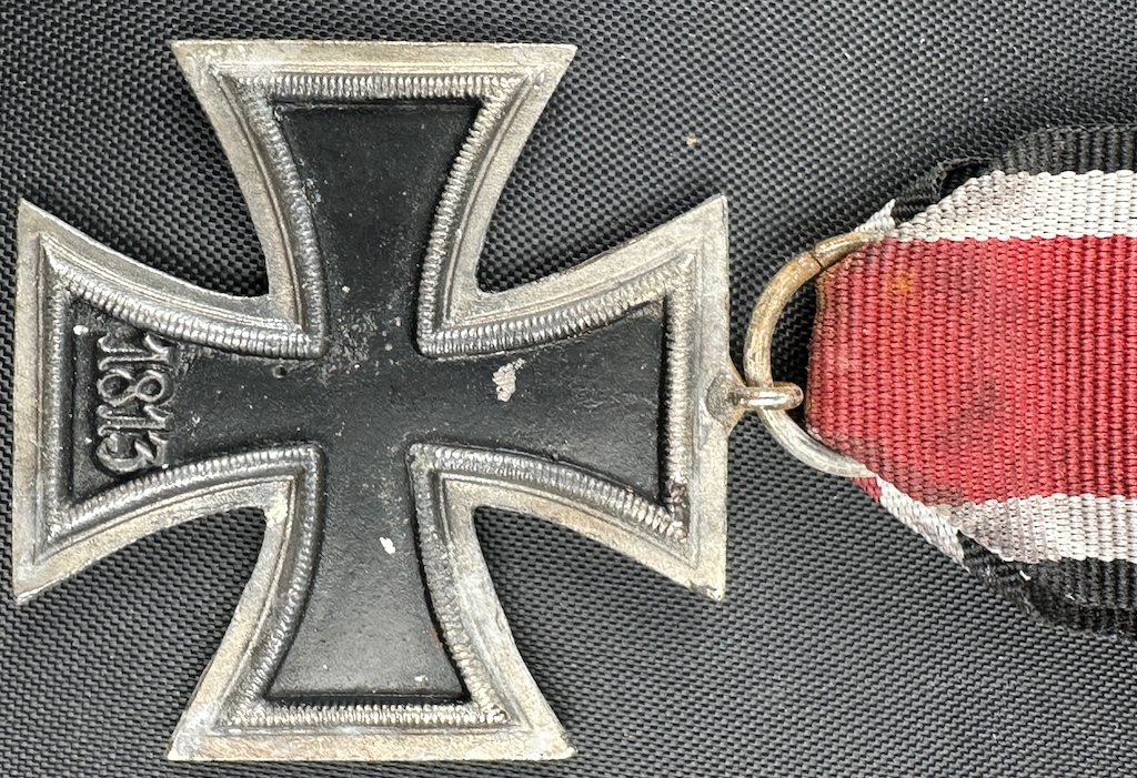 WW2 German Nazi IRON CROSS 2nd classe medal award Waffen SS Wehrmacht