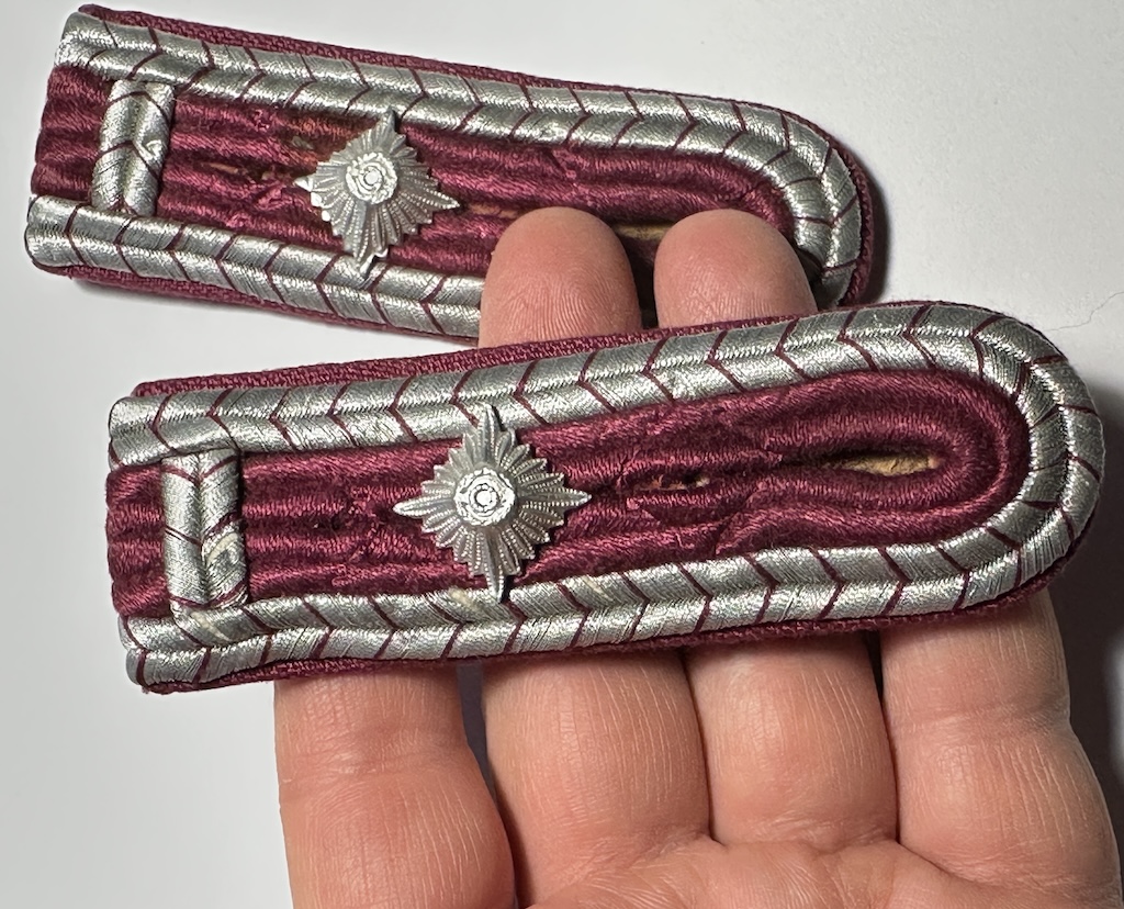 WW2 German Nazi uniform tunic removed Wehrmacht red shoulder boards set