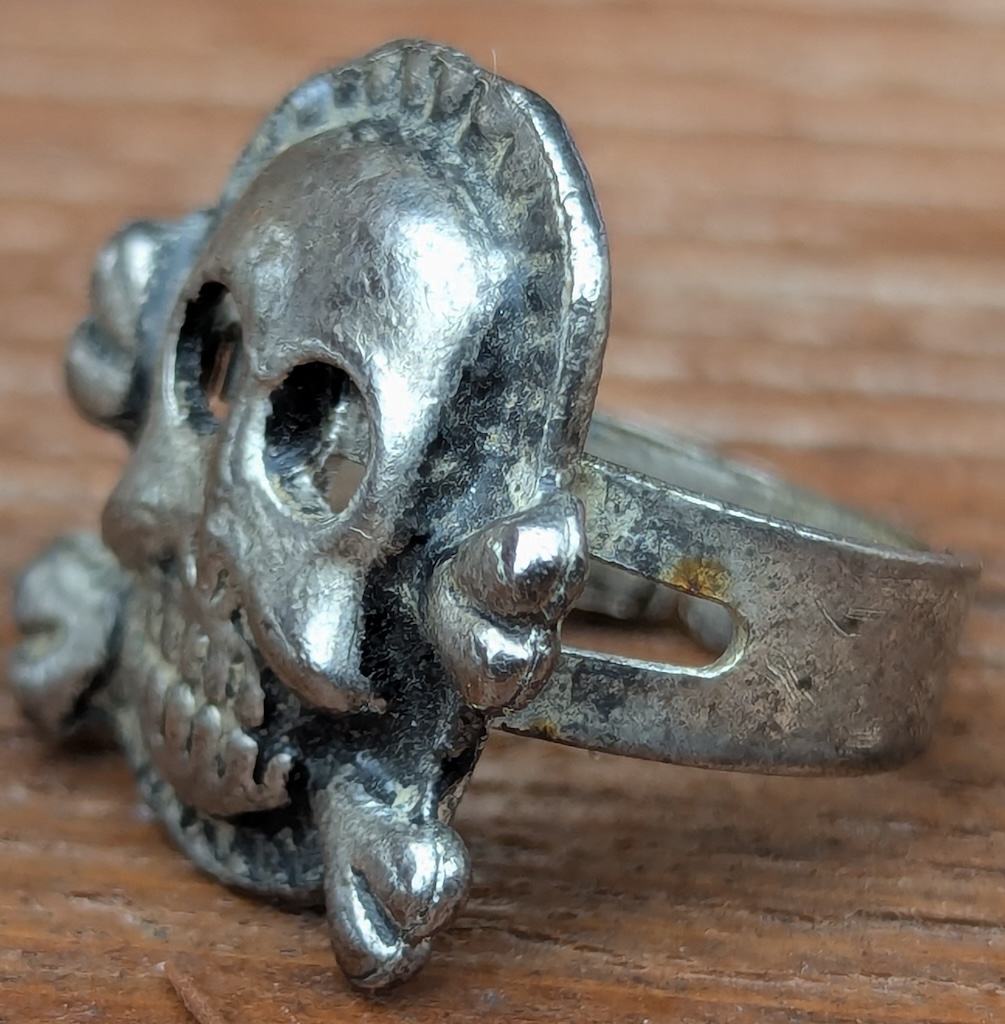 WW2 German Nazi WAFFEN SS TOTENKOPF ring
