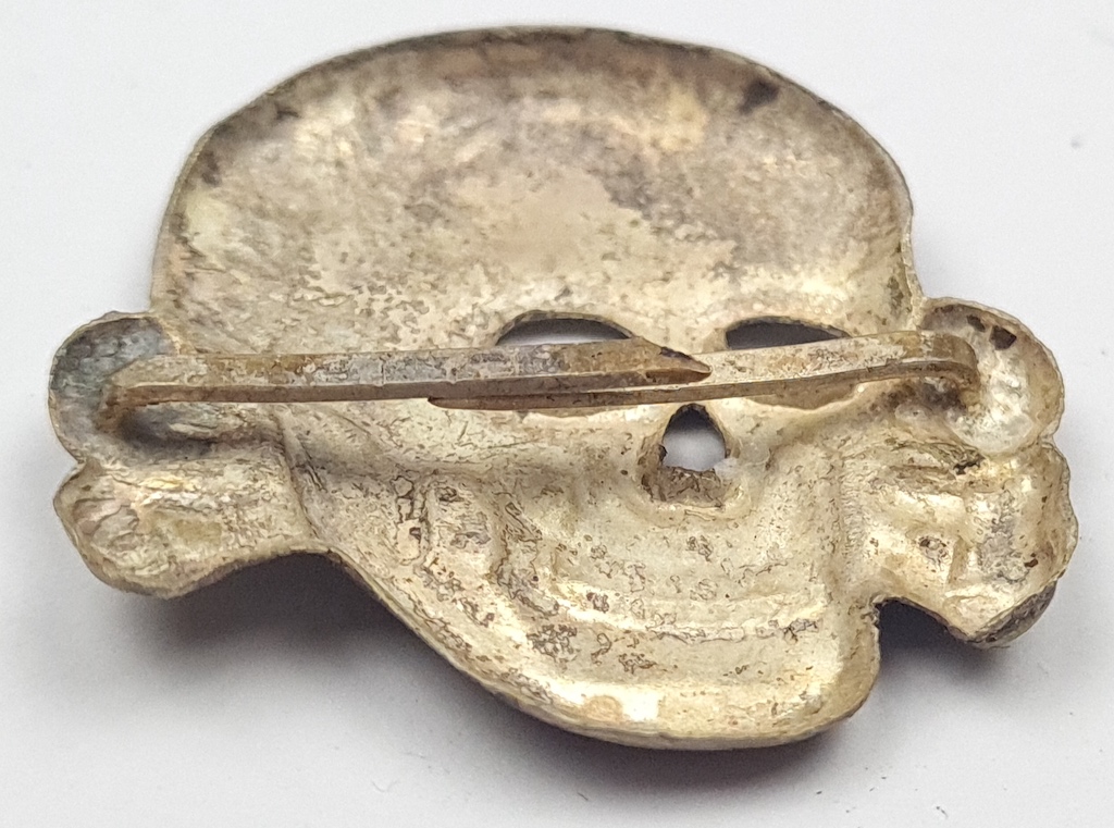 WW2 German Nazi WAFFEN SS Totenkopf skull metal insignia for visor cap ...