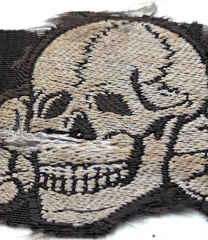 WAFFEN SS TOTENKOPF cloth SKULL insigna for M43 Overseas SS caps SCARCE