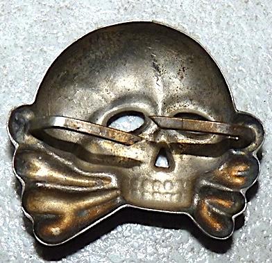 WW2 German Nazi WAFFEN SS early first pattern visor cap metal skull ...