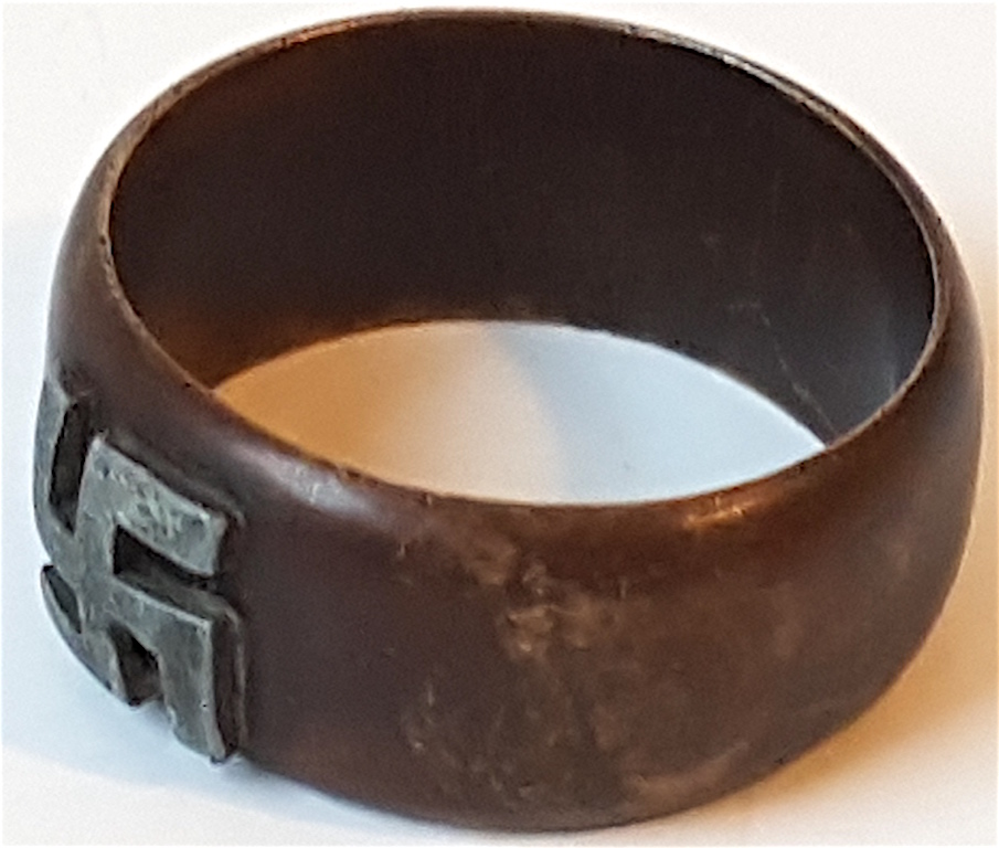 WW2 GERMAN NAZI UNIQUE WAR PERIOD RING WITH A NICE SWASTIKA SOLDIER'S ...